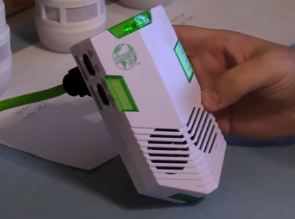 9 Best Mouse Repellents Reviewed in Detail (Winter 2025)